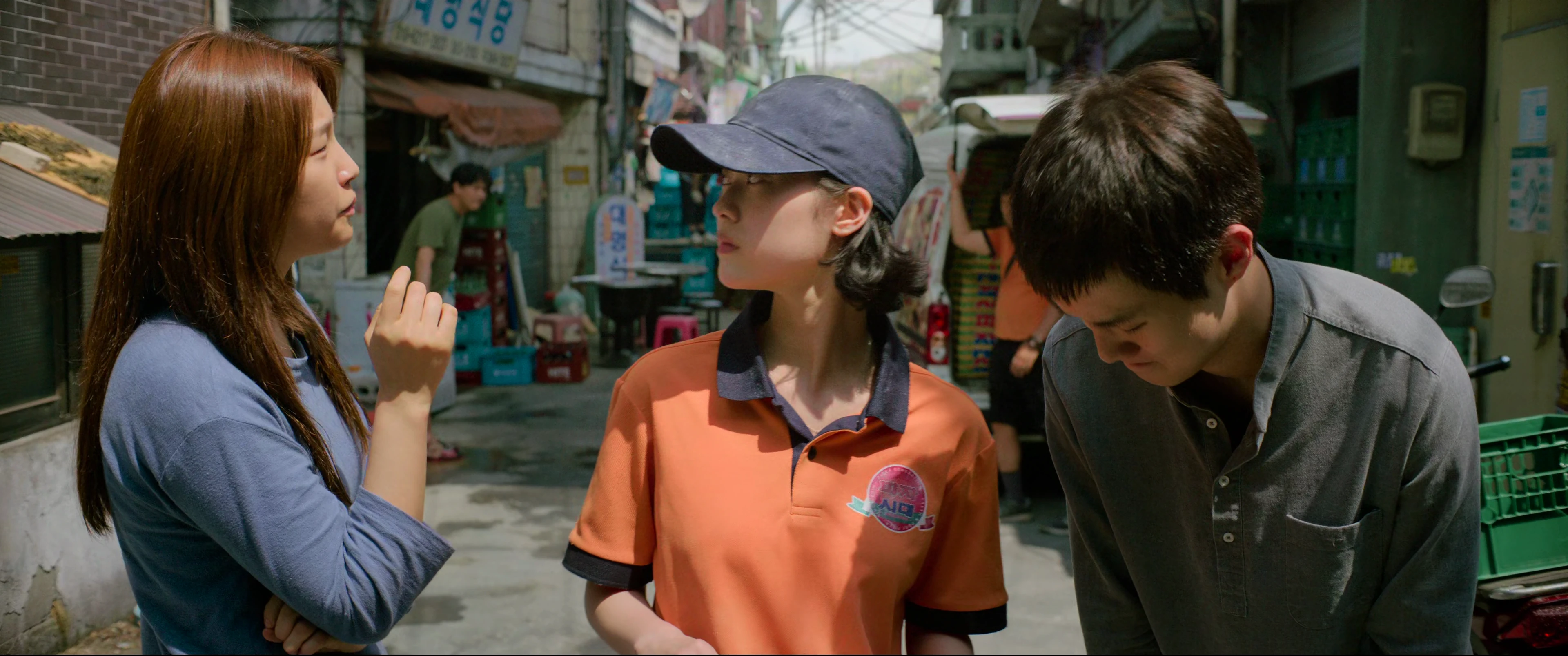 Parasite (2019) – High-Quality Frames from Movie | StillsLab